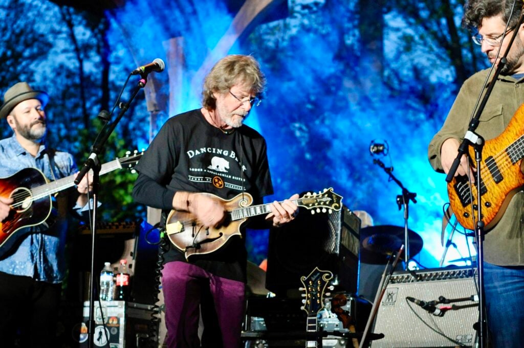 Live on the Lawn - Spring Concert - Sam Bush | Dancing Bear Lodge
